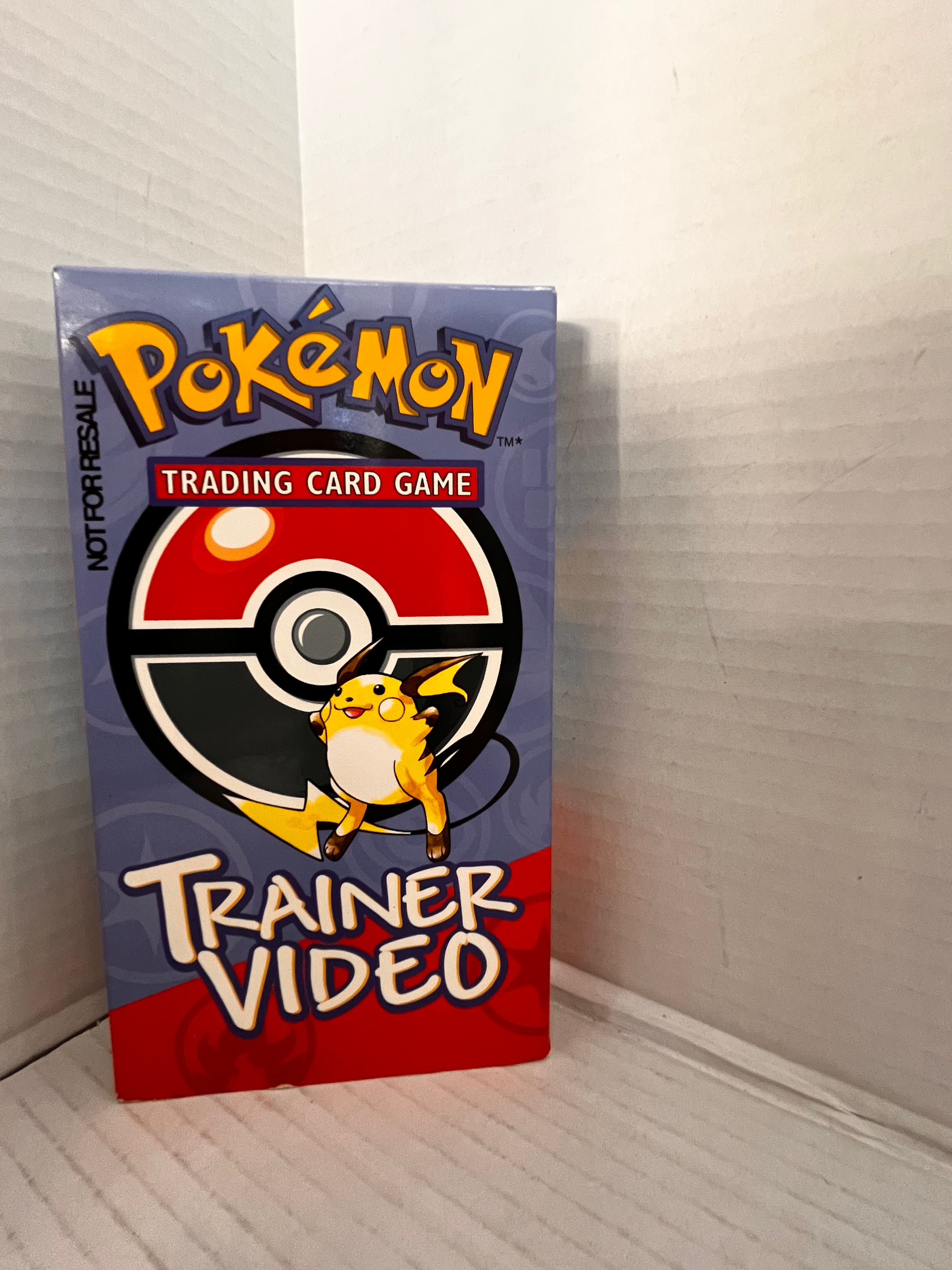 Pokémon Trading Card Game Trainer Video VHS 1999 – Toys R Ross